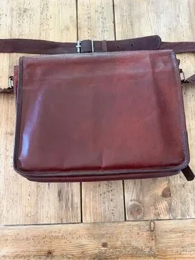 Bags | Vintage Brown Leather Messenger Bag | Poshmark